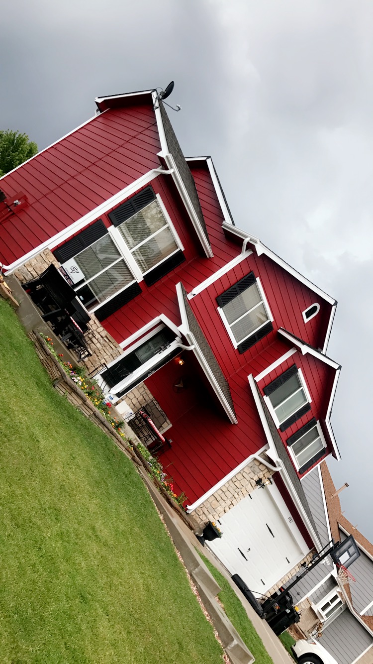 Barn Red on body color. - Peak Professional Painting